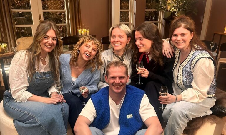 Jorik vindt toch de liefde met een andere Winter Vol Liefde ...