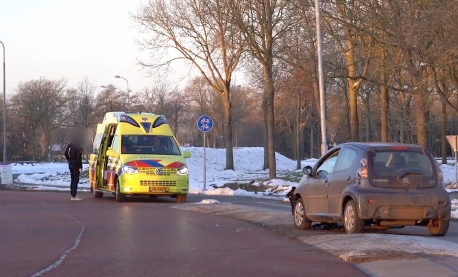 ‘Bekende volkszanger betrokken bij auto-ongeluk’