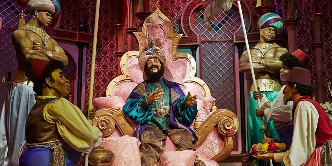 Nieuwe hilarische Flodder-intro met Geert Wilders als Johnny en ...