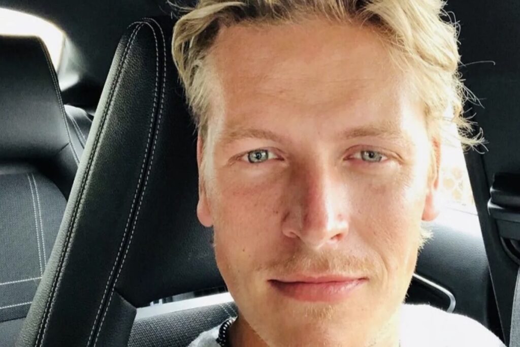 Onze gedachten zijn momenteel bij Thomas Berge – Menszine