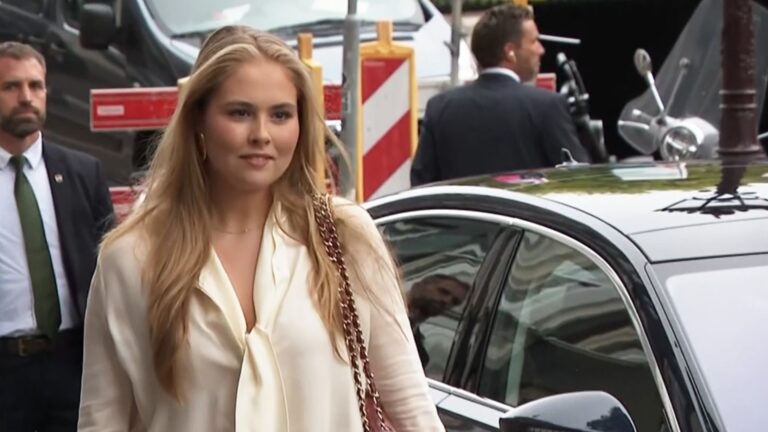 Kroonprinses Amalia ‘intiem’ gespot met miljonairszoon – Menszine