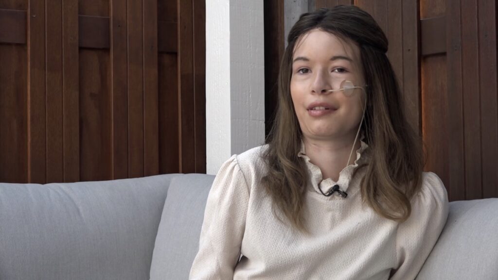 Onze gedachten zijn momenteel bij Jade Kops (18) – Menszine